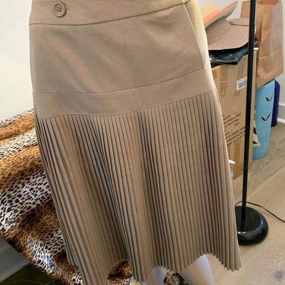 Grace Elements | Skirts | Nwt Grace Elements Bryant Park Summer Sand ...